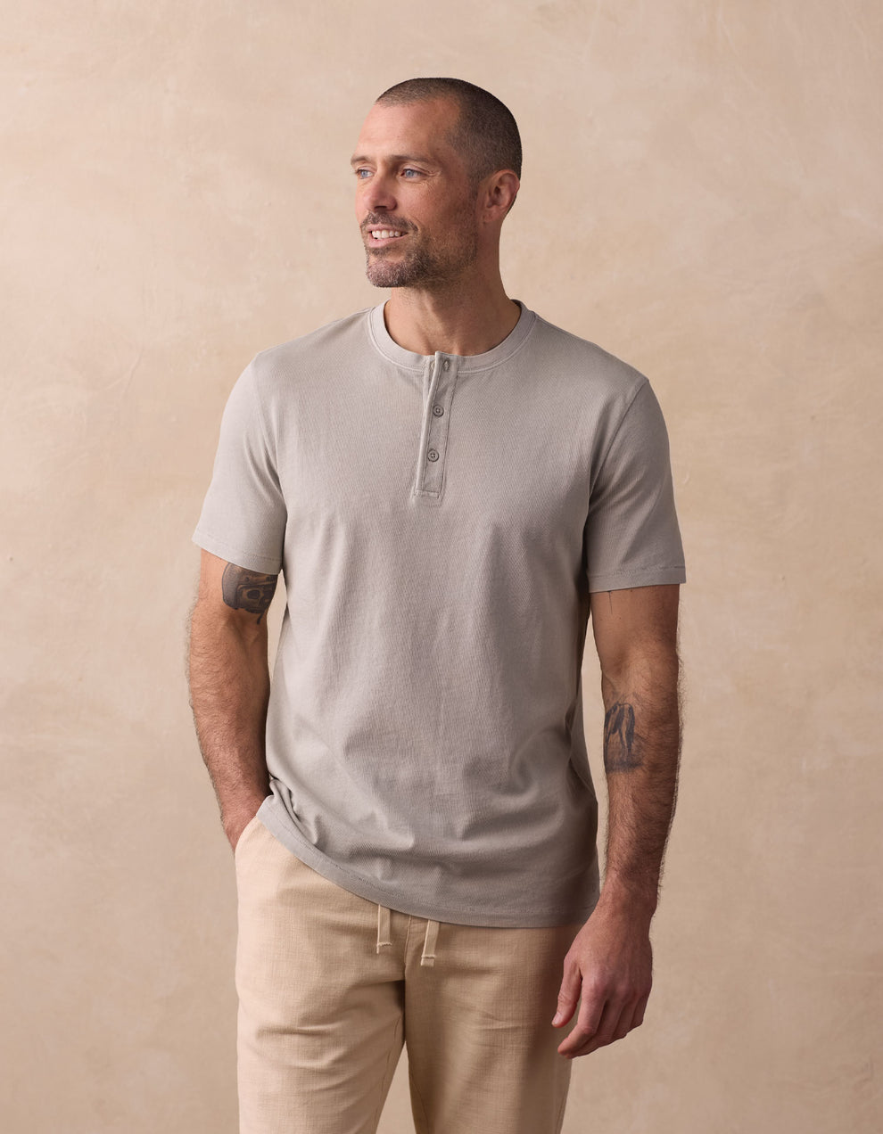 Normal Jersey Henley in Limestone – The Normal Brand