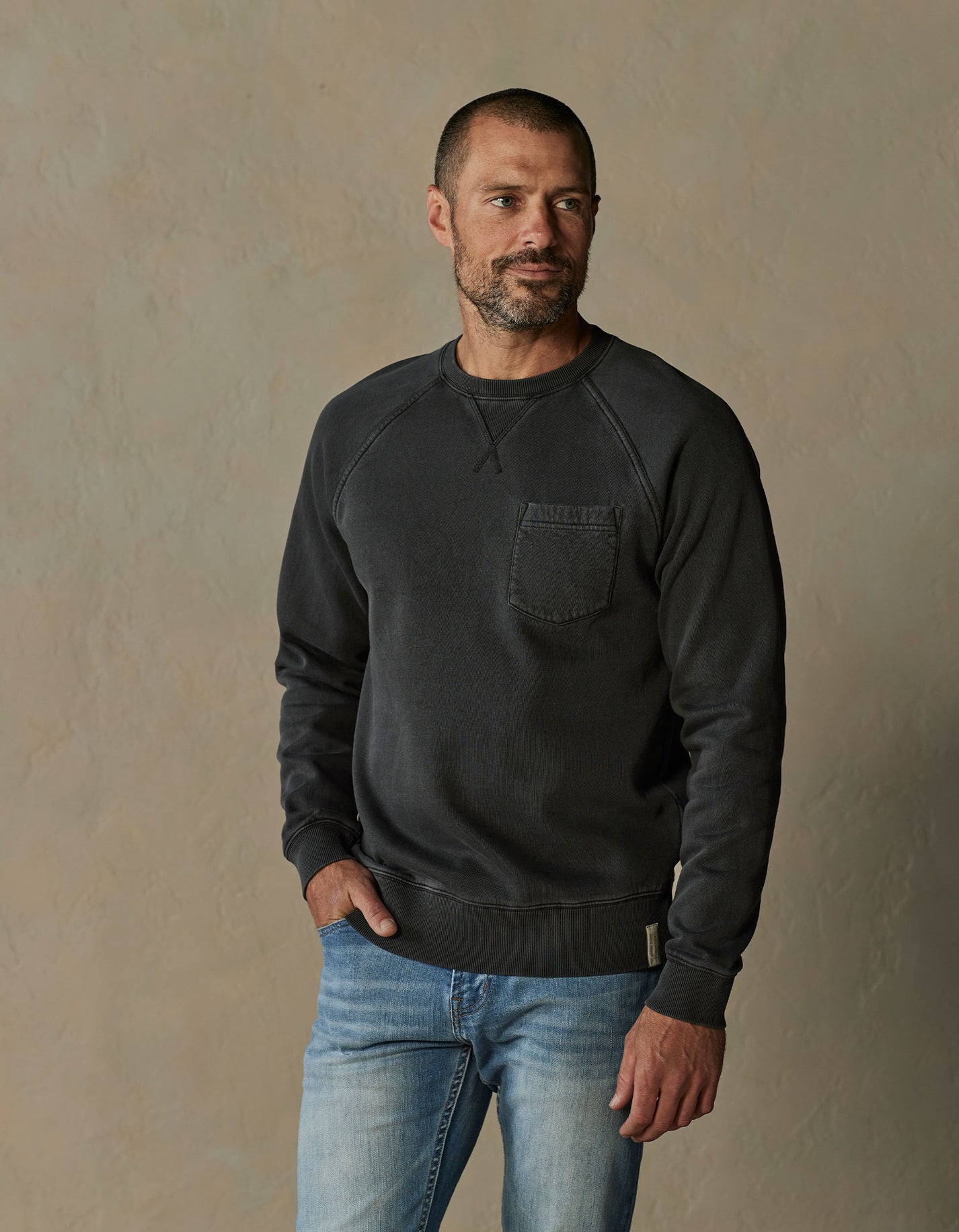 Jackie Premium Fleece Pocket Crew in Phantom – The Normal Brand